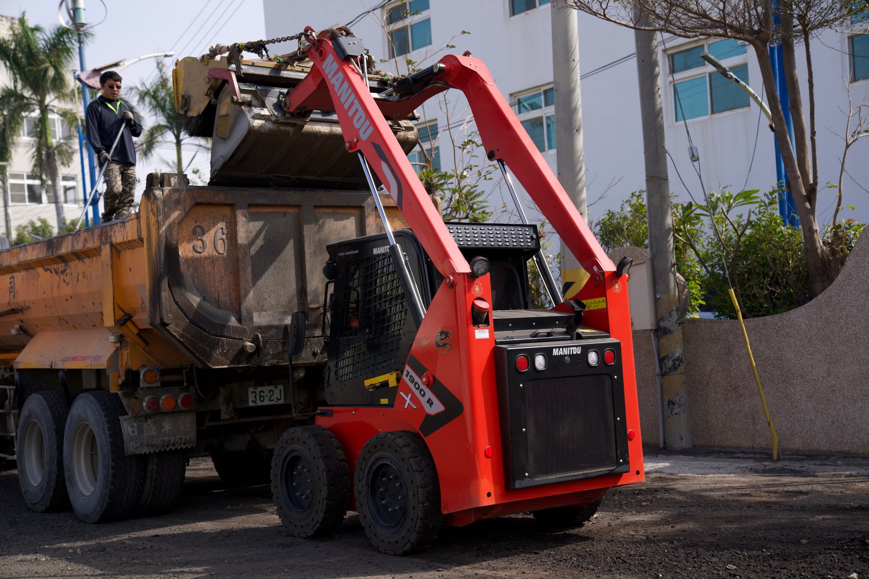 The Ultimate Guide to Asphalt Millings: What They Are and How to Use ...